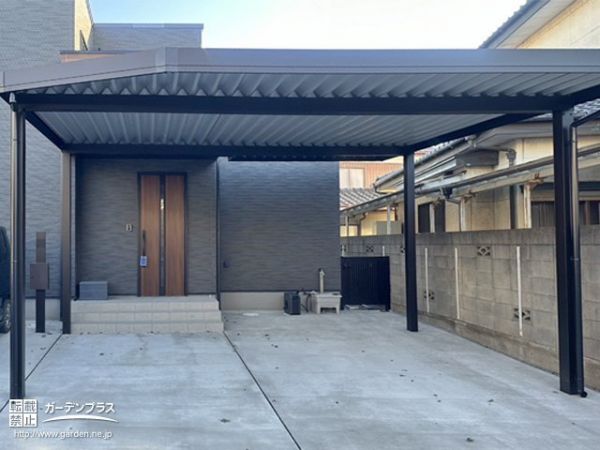 ブラックのお住まいを引き立てるスタイリッシュな新築外構 (No.21485) / 新築外構一式の施工例 | 外構工事のガーデンプラス