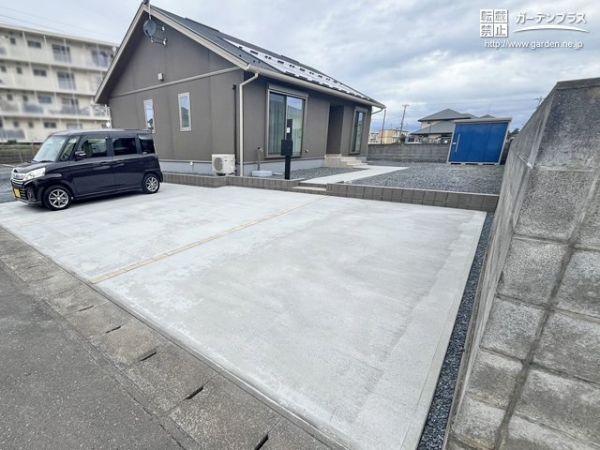 法面を整えたことで快適に住んでいただける新築外構 (No.21635) / 新築外構一式の施工例 | 外構工事のガーデンプラス